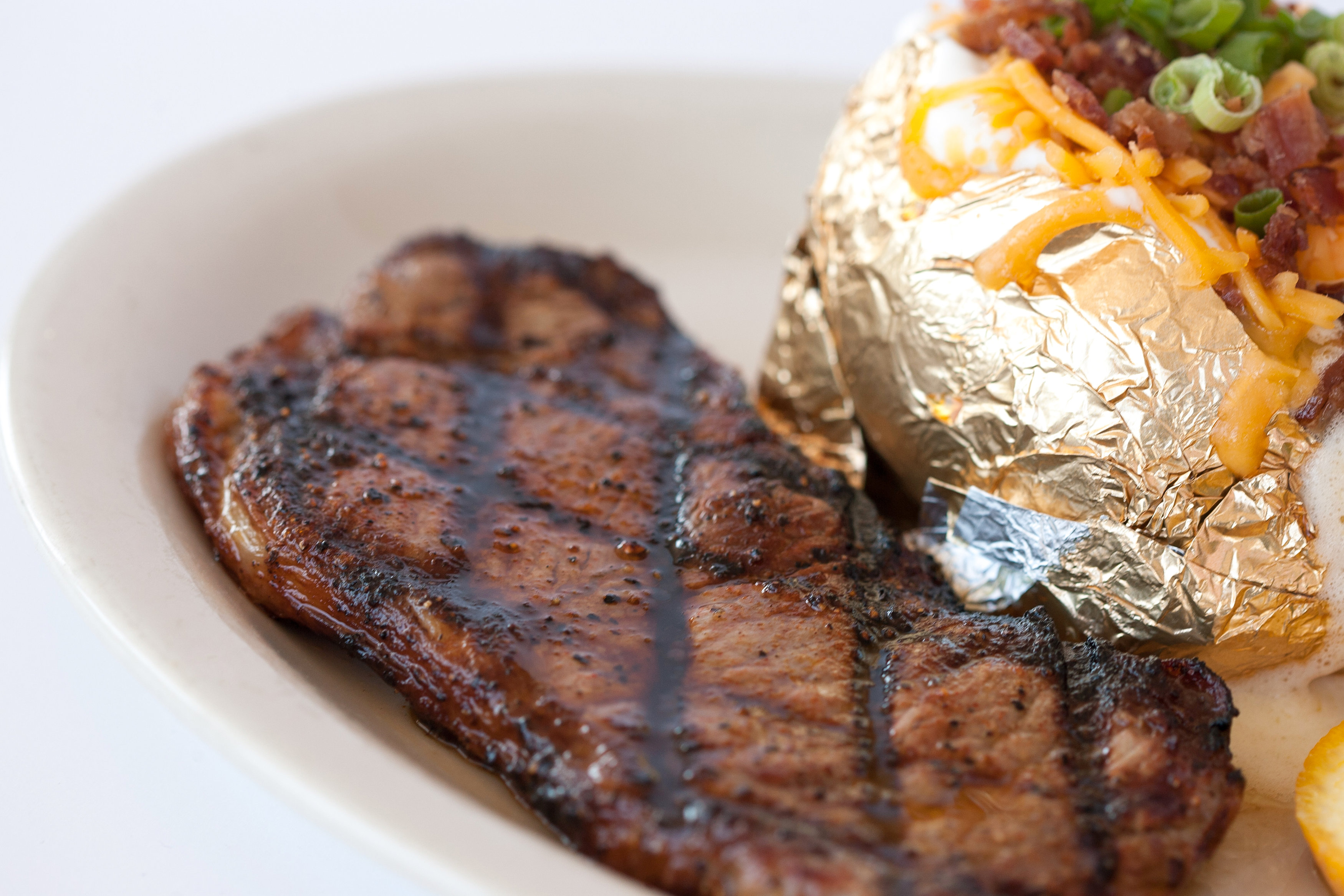 Washington Street Steakhouse & Pub - Prime Rib Neptune