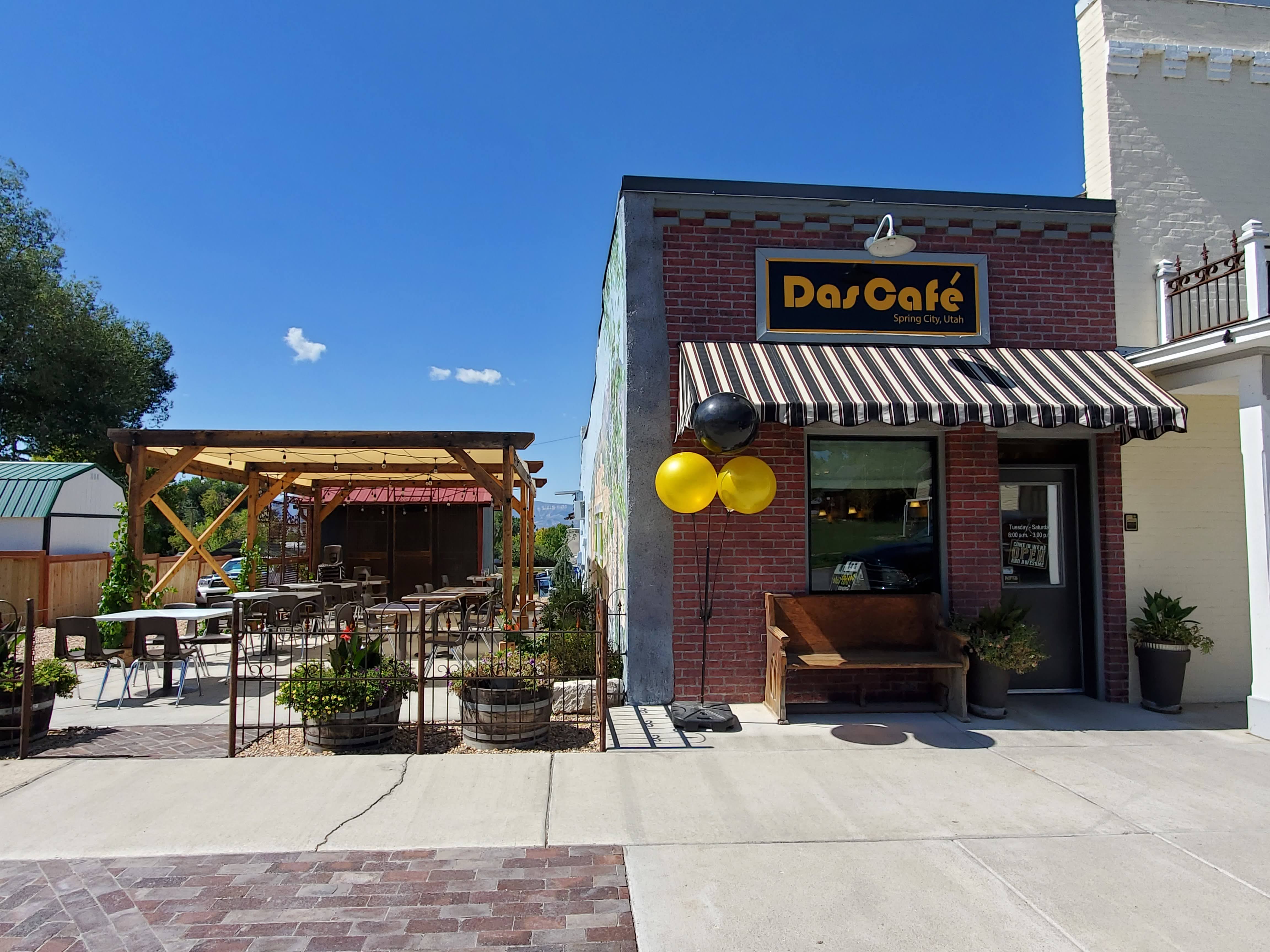 Das Cafe 33 North Main | Toast